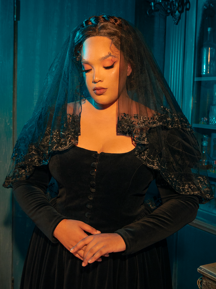 Gothic Inspired Clothing | Dark Elegance & Gothic Glamour Collections ...