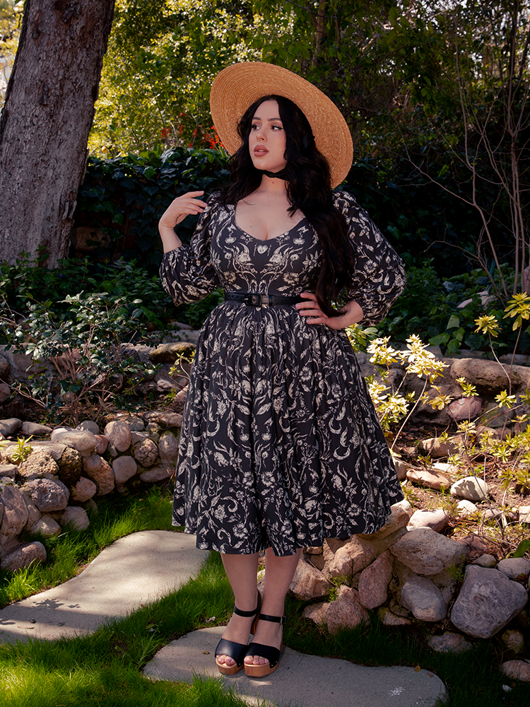 Dark Forest Dress in Cottage Witch Toile Print | Gothic Style Clothing ...