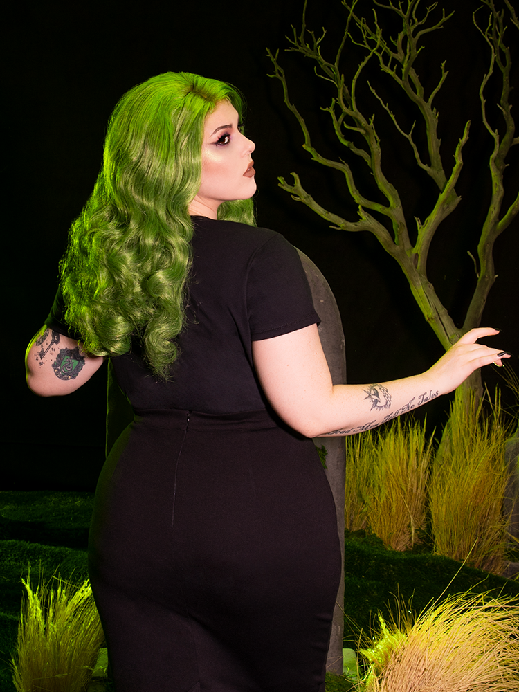 BEETLEJUICE™ Lydia Dead Tee | Glamorous Gothic Clothing – La Femme En Noir